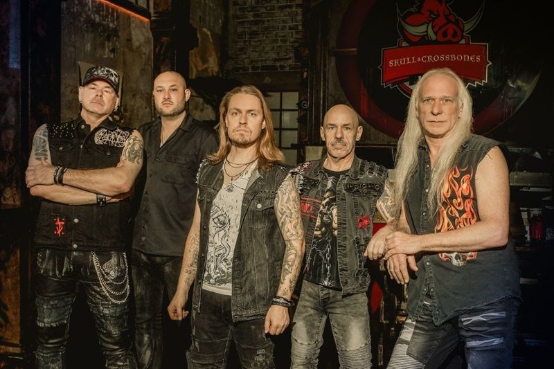 SKULL & CROSSBONES - Les détails du nouvel album Time ; Clip "Echoes Of ...